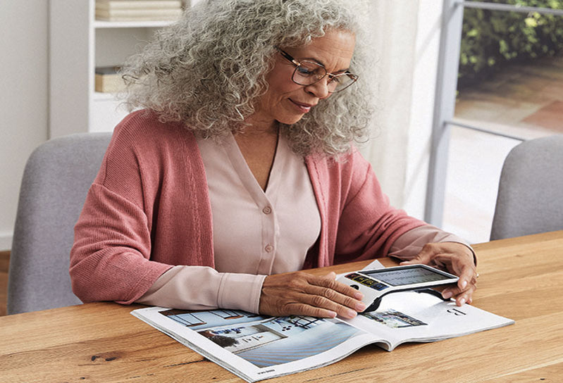 Top Portable Electronic Video Magnifiers New 2021 — Low Vision Miami